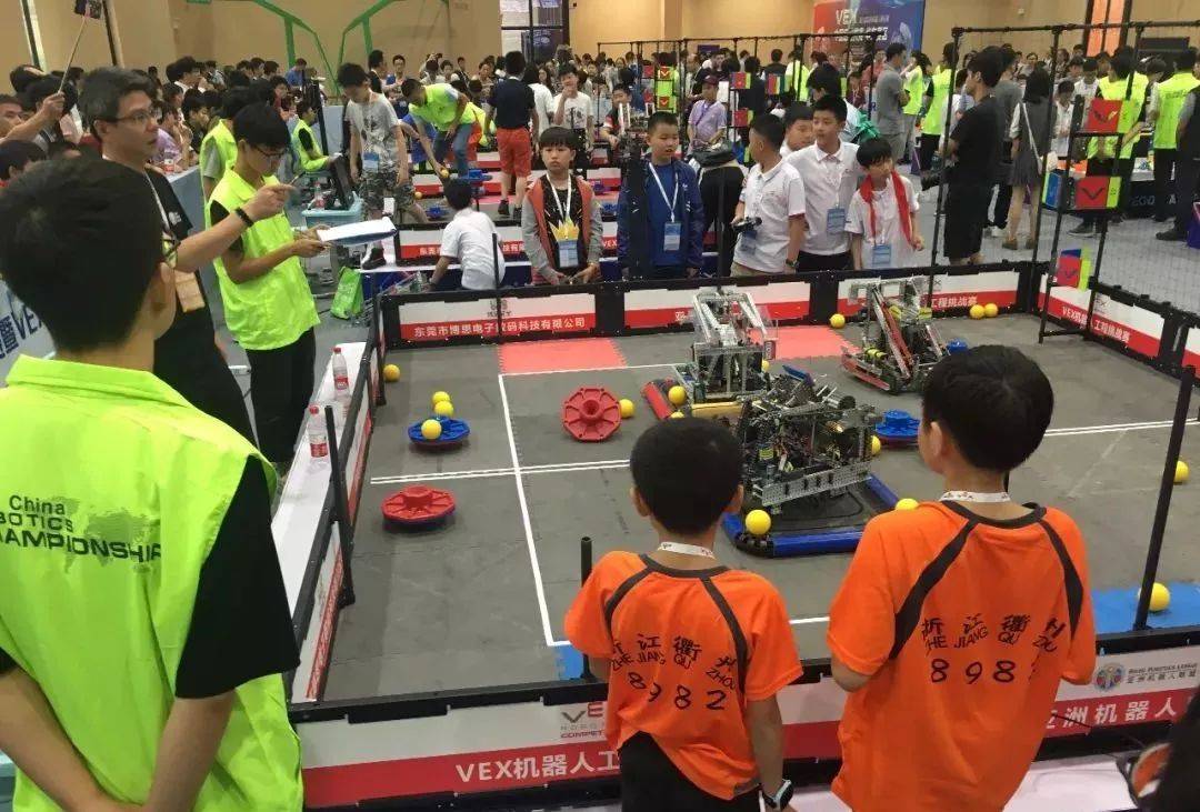 R2ROBOT重磅推荐！VEX机器人来啦！-搜狐大视野-搜狐新闻