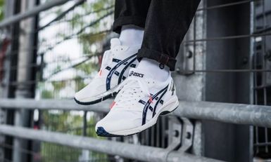 脑袋一热，我们以东瀛法拉利 NSX 为灵感造了对 ASICS 新跑鞋-搜狐大视野-搜狐新闻