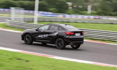 不同价位，同样群体，WEY VV7 GT和长安CS85选谁？-搜狐大视野-搜狐新闻