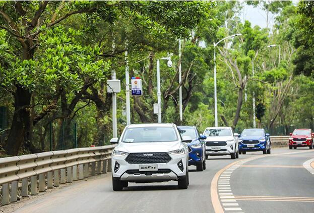 AI极智轿跑SUV哈弗F7x 极智之旅燃擎开启_搜狐汽车_搜狐网