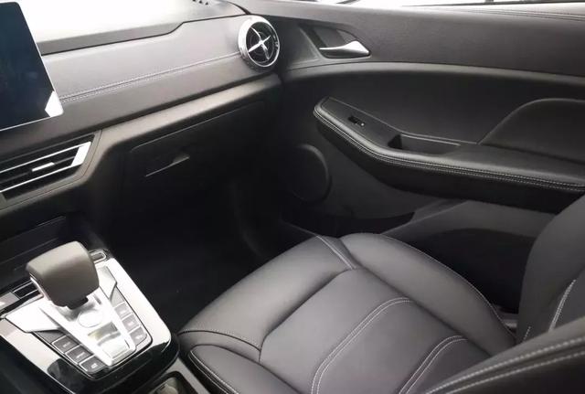 何以成为A0级纯电动SUV霸主？——试驾比亚迪元EV535_搜狐汽车_搜狐网