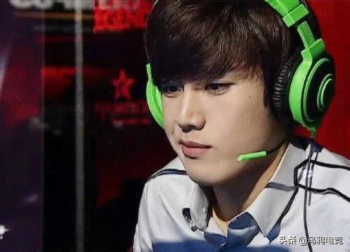 LCK大公主Flame晒老友合照，RNG教练孙大勇出镜！_战队