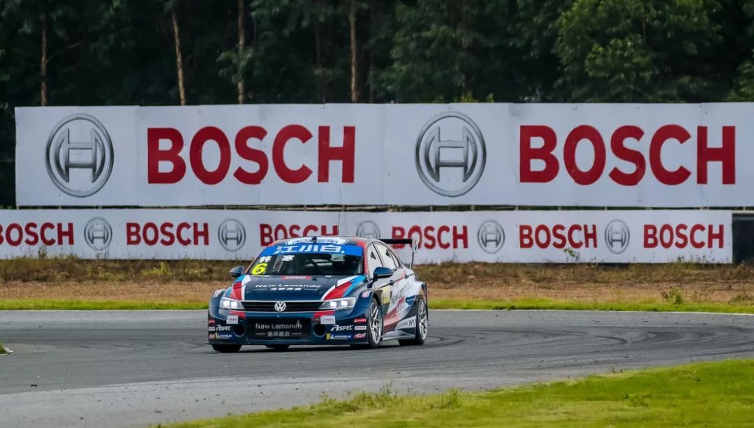 2019CTCC 上汽大众333车队 携全新凌渡赛车开启全新征程-搜狐大视野-搜狐新闻