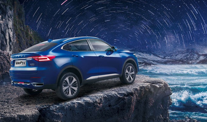 一车顶三车——哈弗F7x说剑指90后的“SUV进化论”请看这里！_搜狐汽车_搜狐网