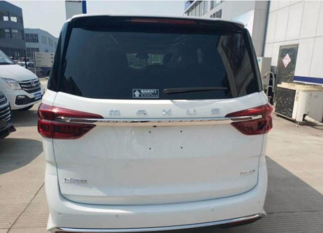 全新上汽大通G20实车再次现身！比传祺GM8大一圈 2.0T榨出224马力_搜狐汽车_搜狐网