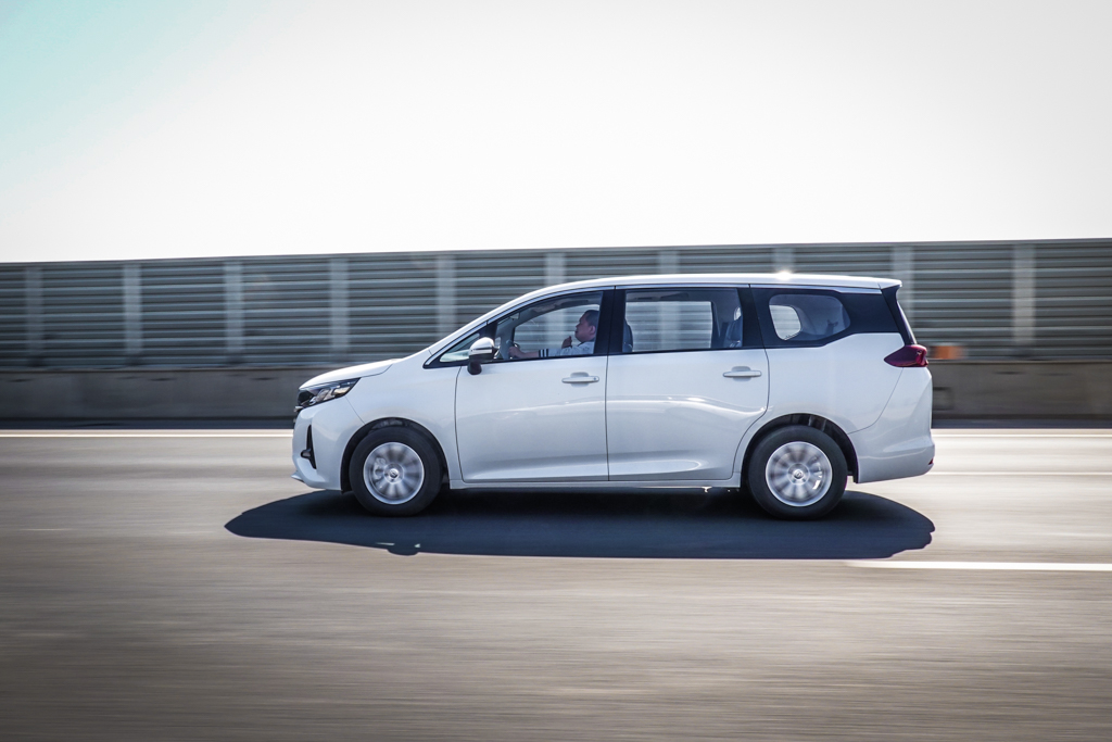 「对比试驾」入门MPV对决 上汽大通MAXUS G50 VS 广汽传祺GM6_搜狐汽车_搜狐网