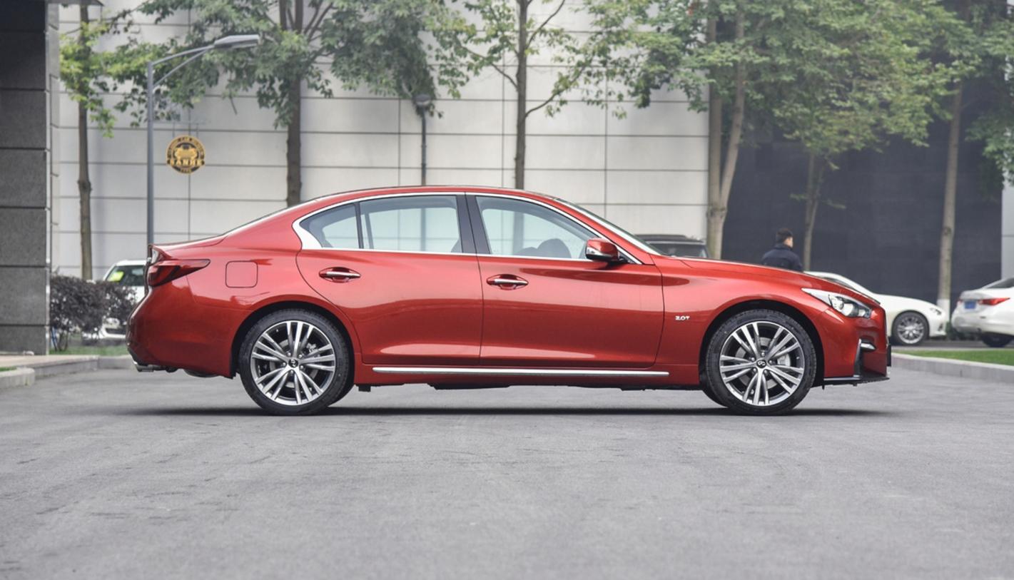 鸡头凤尾，顶配天籁和低配的英菲尼迪Q50L，它俩选谁更好？_搜狐汽车_搜狐网