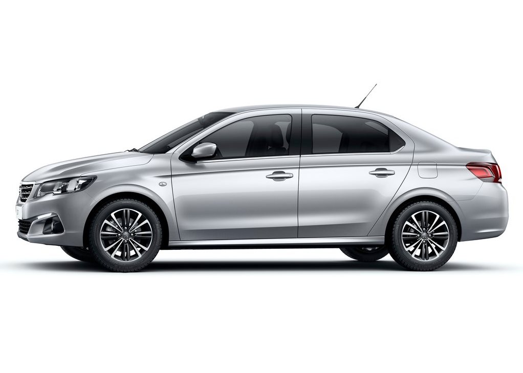 一款低调的轿车，搭载1.6L+6AT，底盘比轩逸更扎实_搜狐汽车_搜狐网