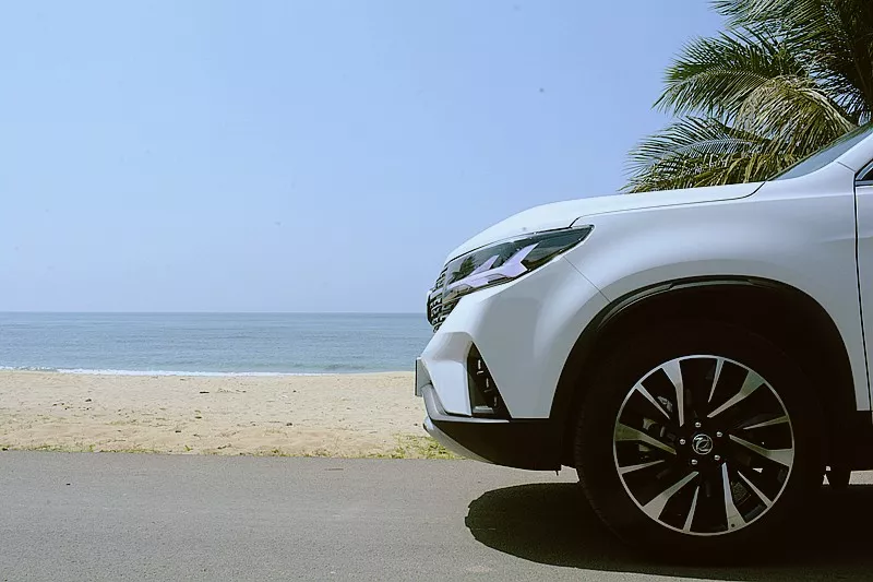 深度试驾：“加大号”的风行T5L 如何坐定10-15万七座SUV市场_搜狐汽车_搜狐网