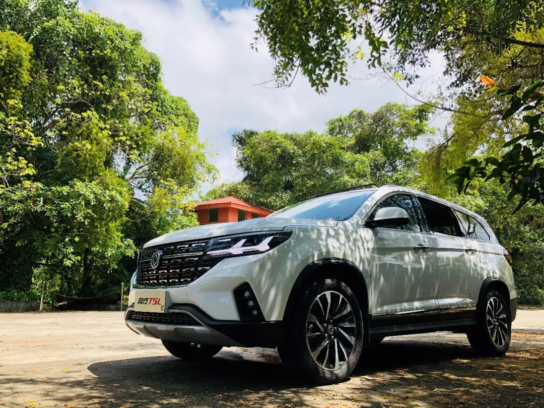 深度试驾：“加大号”的风行T5L 如何坐定10-15万七座SUV市场_搜狐汽车_搜狐网