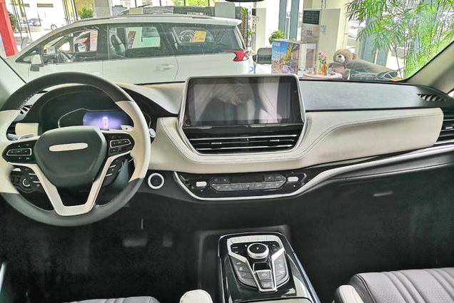 全新大通G20即将上市！比传祺GM8漂亮 配宝马同款8AT_搜狐汽车_搜狐网