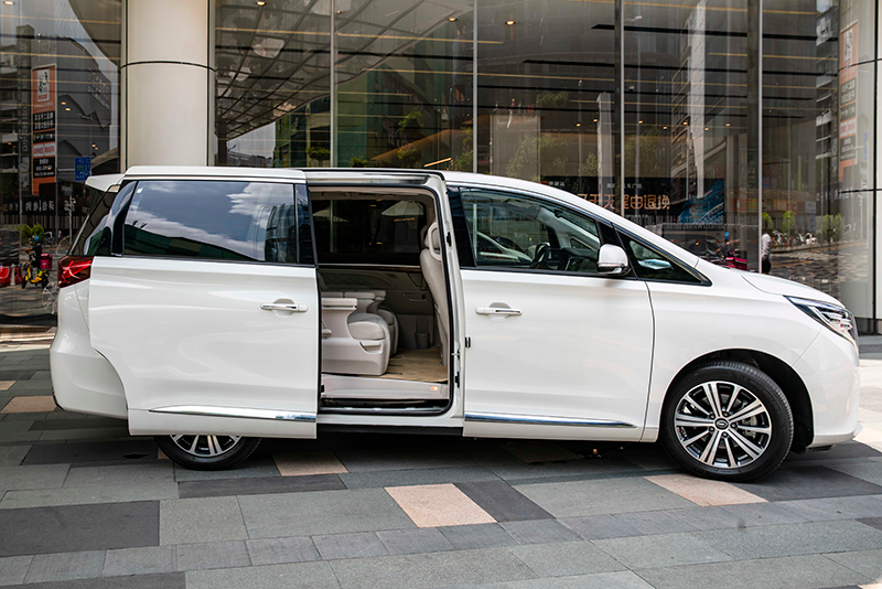 国产MPV首选——传祺GM8_搜狐汽车_搜狐网