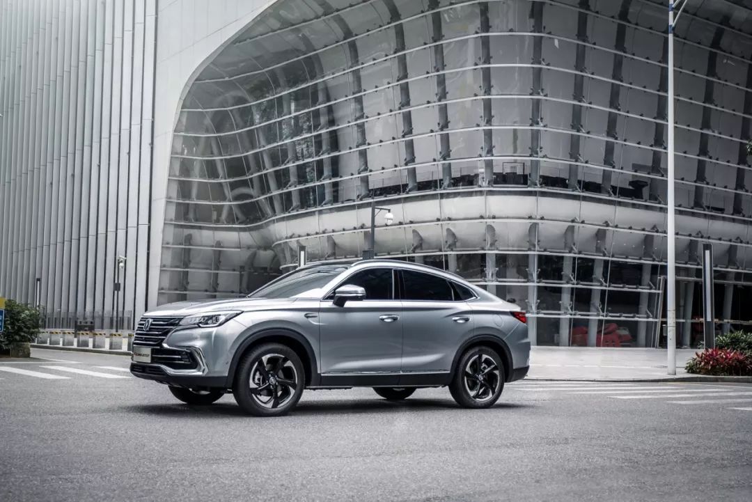 跨界SUV叫好不叫座？哈弗F7x、吉利星越、长安CS85 COUPE组团突围！_搜狐汽车_搜狐网