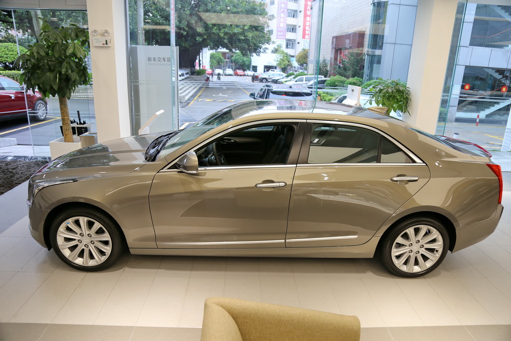 17万买凯迪拉克ATSL？看它继承者CT4的颜值气场再说！_搜狐汽车_搜狐网