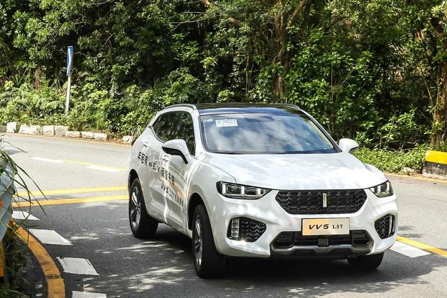 夏季买车首选WEY VV5 1.5T版，为你掀开豪华新篇章！_搜狐汽车_搜狐网