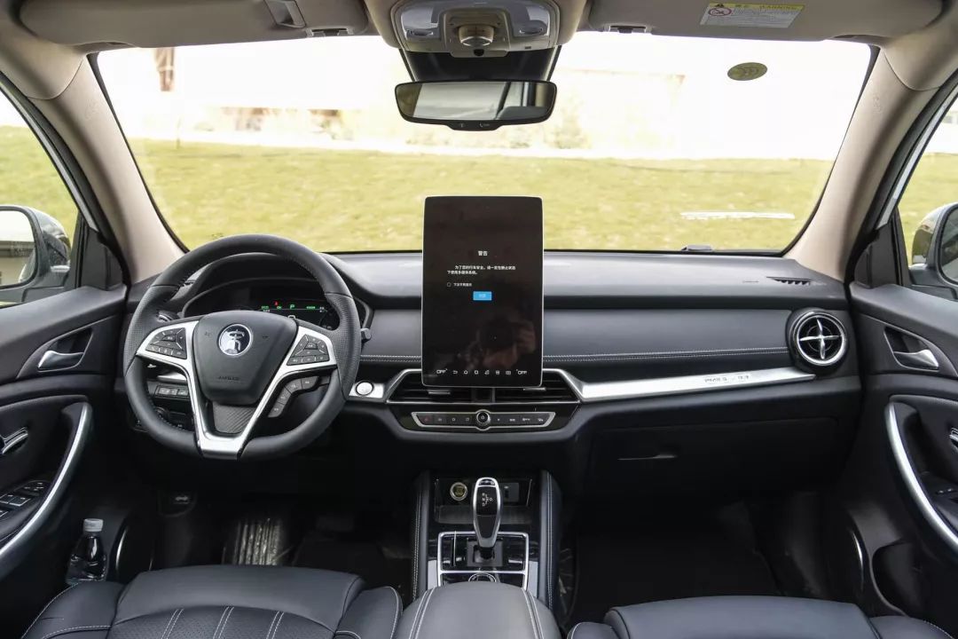 宋EV500对比威马EX5，紧凑电动SUV强强对决，谁的性价比更高？_搜狐汽车_搜狐网