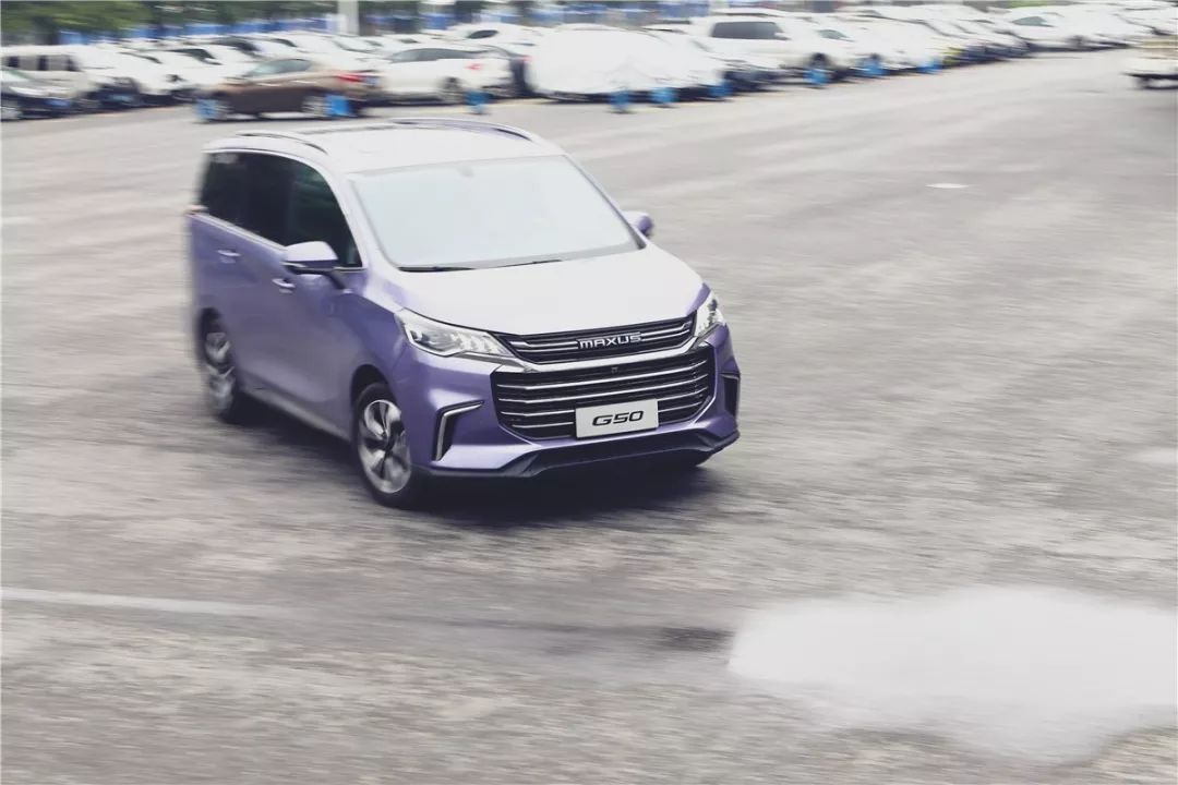 一顿操作猛如...大通G50 七座家旅MPV_搜狐汽车_搜狐网