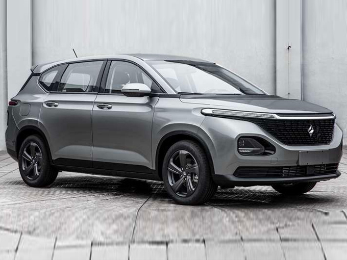 宝骏全新MPV曝光 尺寸比别克GL6大下半年上市_搜狐汽车_搜狐网