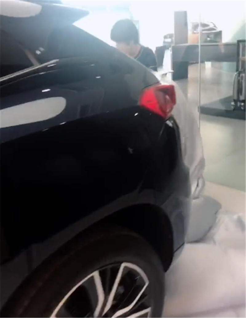 又一位男子喜提18万长城WEY VV7，提车当天，4S店服务让人满意_搜狐汽车_搜狐网