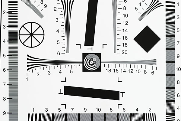 ISO12233图像分辨率测试卡结构与标准_读数
