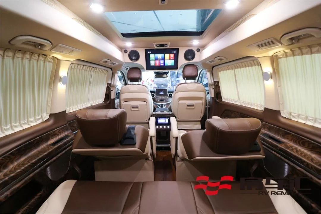 高颜值｜国六最新款奔驰V260L，V级中最霸气十足的一款，配置到顶，性价比高_搜狐汽车_搜狐网