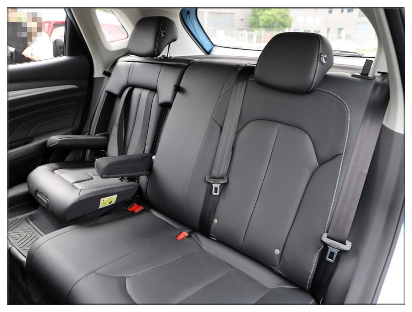 又一爆款SUV！配全景天窗，比本田XRV漂亮，国六油耗6L，不足7万_搜狐汽车_搜狐网