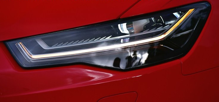 地表最强瓦罐，银耳奥迪中的王者，4.0TV8有560匹，教法拉利做人_搜狐汽车_搜狐网