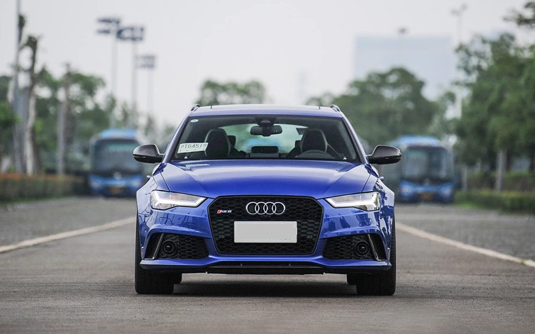 地表最强瓦罐，银耳奥迪中的王者，4.0TV8有560匹，教法拉利做人_搜狐汽车_搜狐网