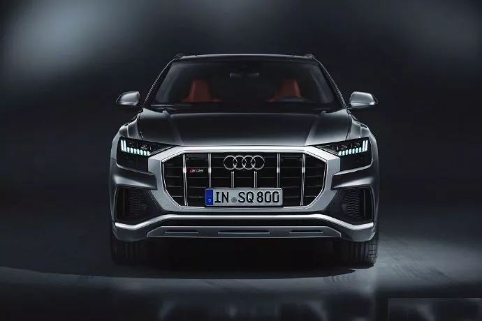 奥迪SQ8高性能车型官图发布 百公里加速仅为4.8S_搜狐汽车_搜狐网