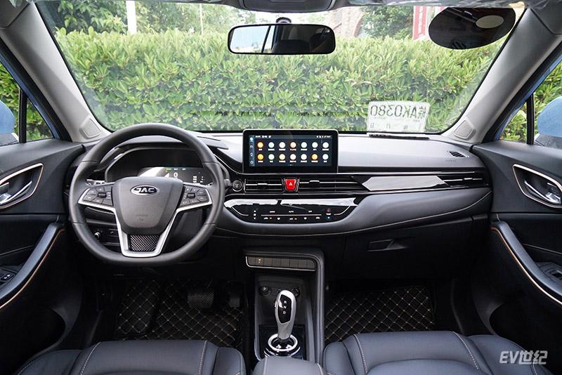 空间与续航兼顾 江淮iEVS4领衔续航400+纯电动SUV推荐_搜狐汽车_搜狐网