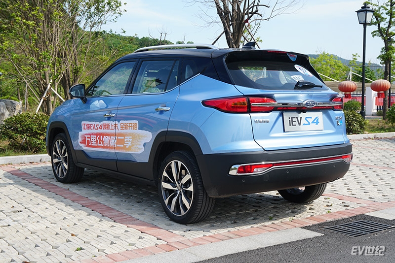 空间与续航兼顾 江淮iEVS4领衔续航400+纯电动SUV推荐_搜狐汽车_搜狐网