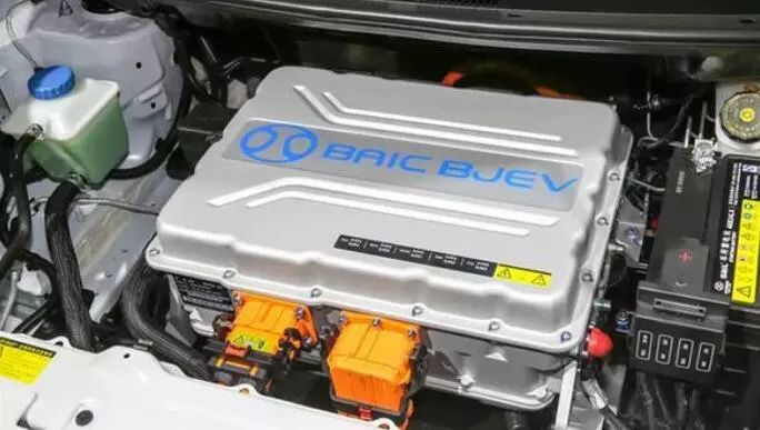 工况续航达403公里 预售11万起 北汽新能源EC5即将上市_搜狐汽车_搜狐网