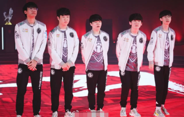 LPL韩援家长会晤，Doinb爸爸被当成中国人：韩语说得真好_Duke