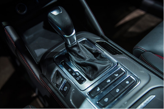 谁封新王？长安CS55与哈弗F5的“尖锋battle” _搜狐汽车_搜狐网