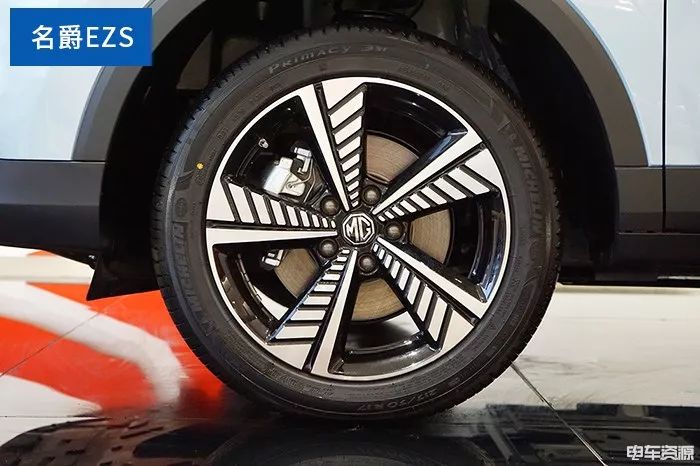 外观时尚的小型SUV 传祺GE3对比名爵EZS_搜狐汽车_搜狐网