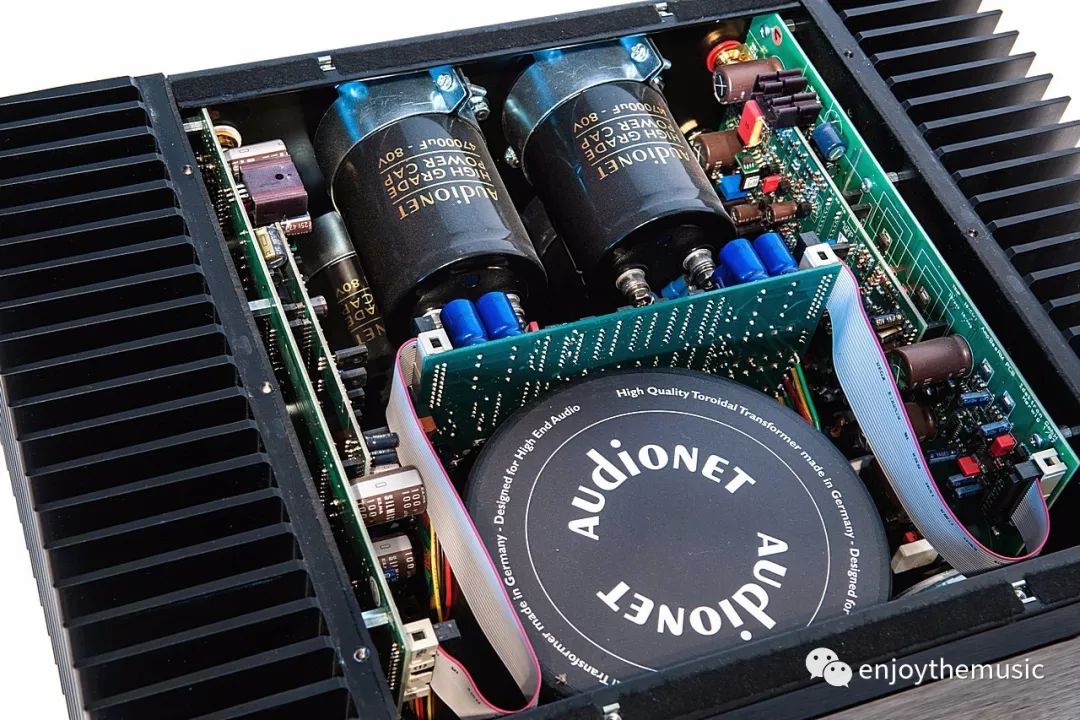 绝佳的音色与技术特性：德国Audionet AMP I V2 多声道后级