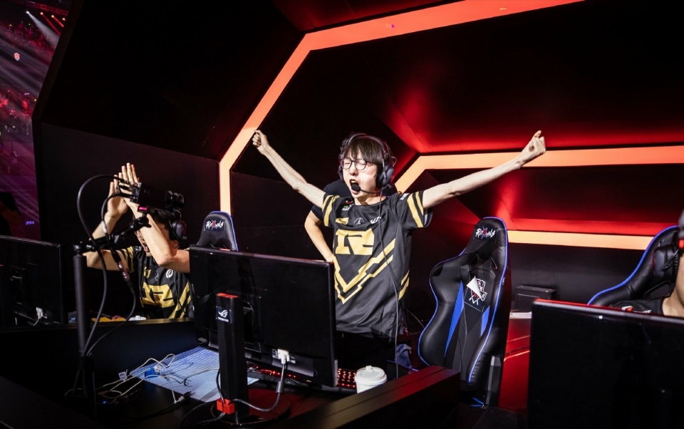 退役、禁赛、凋零！LPL三大野王落幕，一个时代落幕_Condi