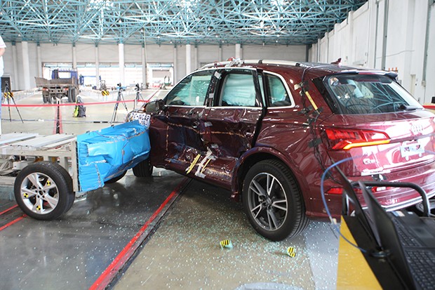 据说，蔚来ES8、威马EX5、小鹏G3中，它最安全！_搜狐汽车_搜狐网