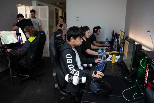 Dota2:「Ti9」OG战队巡礼：卫冕冠军气仍在，卷土重来未可知-搜狐大视野-搜狐新闻