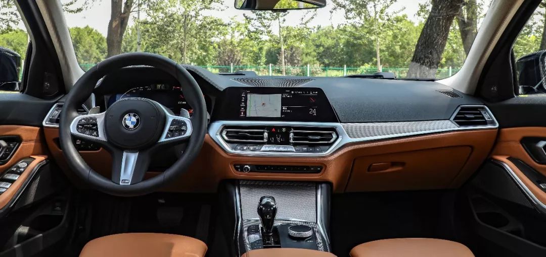 【独家策划】3系、C级、A4L、Model 3同场PK，谁是豪华中型车新王？_搜狐汽车_搜狐网