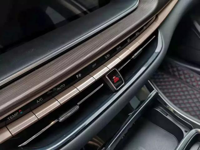 内饰堪比奔驰，与红旗H5竞争！换代传祺GA6主打15万区间真有戏_搜狐汽车_搜狐网