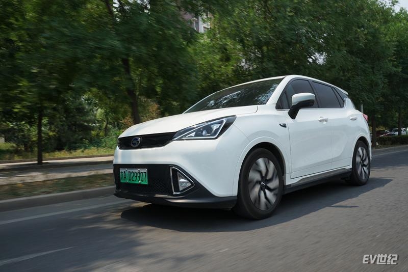 广汽新能源GE3 530高速续航测试 约为340公里左右_搜狐汽车_搜狐网