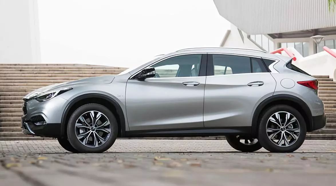 良心进口SUV，彻彻底底的GLA换标车，奔驰同款三大件，才卖20万_搜狐汽车_搜狐网