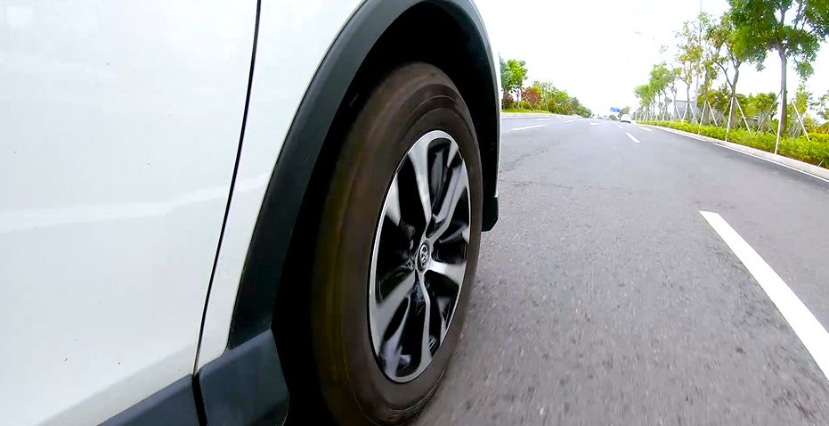 日韩紧凑级SUV对决 起亚KX5对比丰田RAV4荣放_搜狐汽车_搜狐网