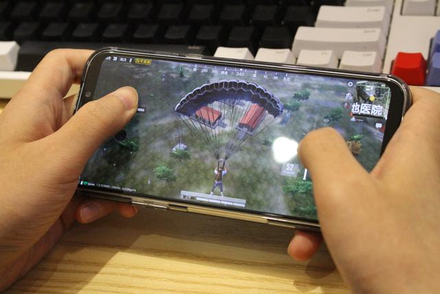 骁龙855Plus+12GB只卖2999元！黑鲨手机2 Pro首发评测_游戏