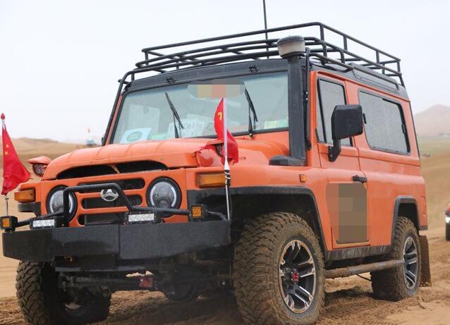 首台房车型北汽BJ212亮相！配勇士内饰和动力，外形酷似路虎卫士_搜狐汽车_搜狐网