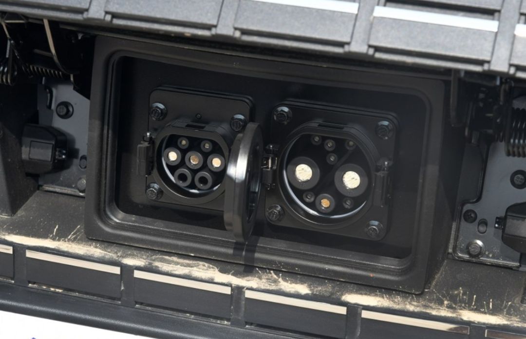 售价10.58万元起，比亚迪全新元EV360标准续航版上市，百公里电费仅7块钱_搜狐汽车_搜狐网