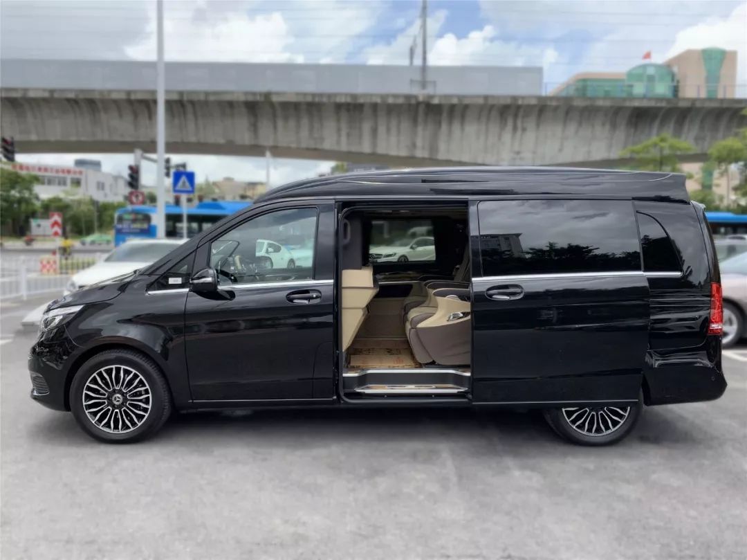 【新车上架】奔驰V260L：豪华商务MPV中的一抹亮色！_搜狐汽车_搜狐网