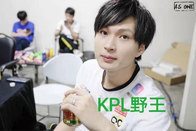 QG.Hico心里的苦谁知道？英凯为其鸣不平！全队就数他“最可怜”_QGhappy