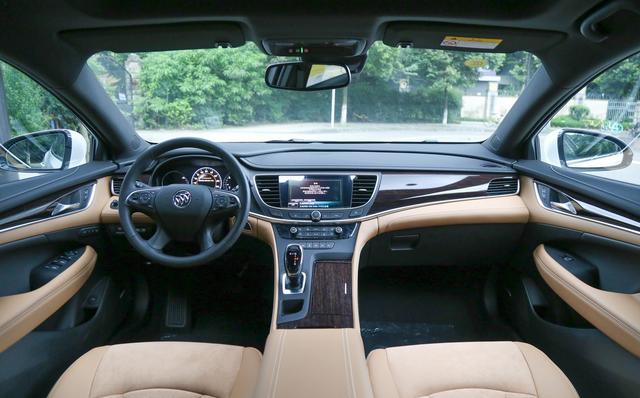 非得买亚洲龙？这车长超5米，241马力+9AT，舒适性媲美A6L_搜狐汽车_搜狐网